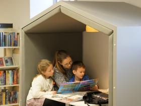 Brand New Stroud Library | Gloucestershire Libraries